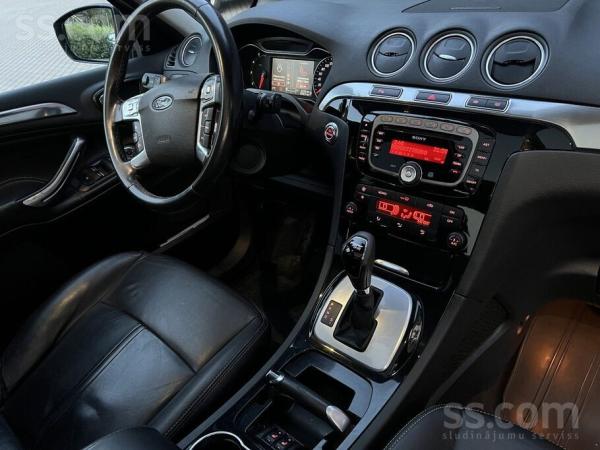 Zaļš Ford S-Max 2011 Rīga, ar dzinēja tilpumu 2.00 L un nobraukumu 290 tūkst. km par 1800 €, foto 6 vietnē AUTOMOTO.COM.LV