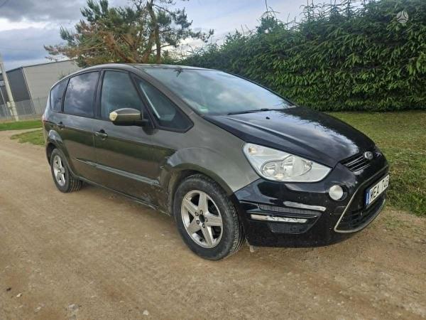 Zaļš Ford S-Max 2011 Prienai, ar dzinēja tilpumu 2.00 L un nobraukumu 345 tūkst. km par 1800 €, foto 2 vietnē AUTOMOTO.COM.LV