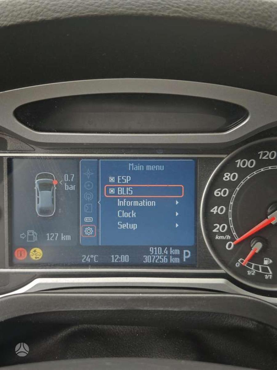 Zaļš Ford S-Max 2011 Viļņa, ar dzinēja tilpumu 2.00 L un nobraukumu 307 tūkst. km par 1950 €, foto 22 vietnē AUTOMOTO.COM.LV