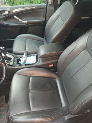 Green Ford S-Max 2012 in Kursenai, with an engine capacity of 2.00 L and mileage of 275 thousand km for 6900 €, photo 4 on AUTOMOTO.COM.LV
