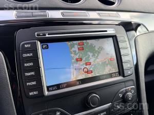 Zaļš Ford S-Max 2012 Rīga, ar dzinēja tilpumu 1.60 L un nobraukumu 172 tūkst. km par 6995 €, foto 16 vietnē AUTOMOTO.COM.LV
