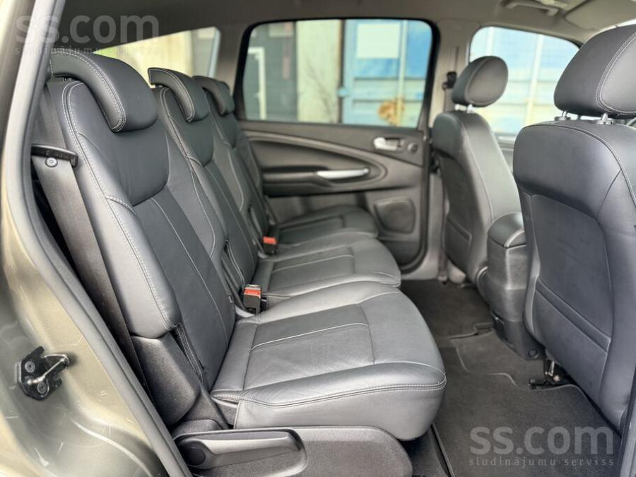 Zaļš Ford S-Max 2012 Rīga, ar dzinēja tilpumu 1.60 L un nobraukumu 172 tūkst. km par 6995 €, foto 18 vietnē AUTOMOTO.COM.LV