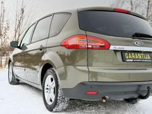 Green Ford S-Max 2013 in Siauliai, with an engine capacity of 2.00 L and mileage of 290 thousand km for 7450 €, photo 7 on AUTOMOTO.COM.LV