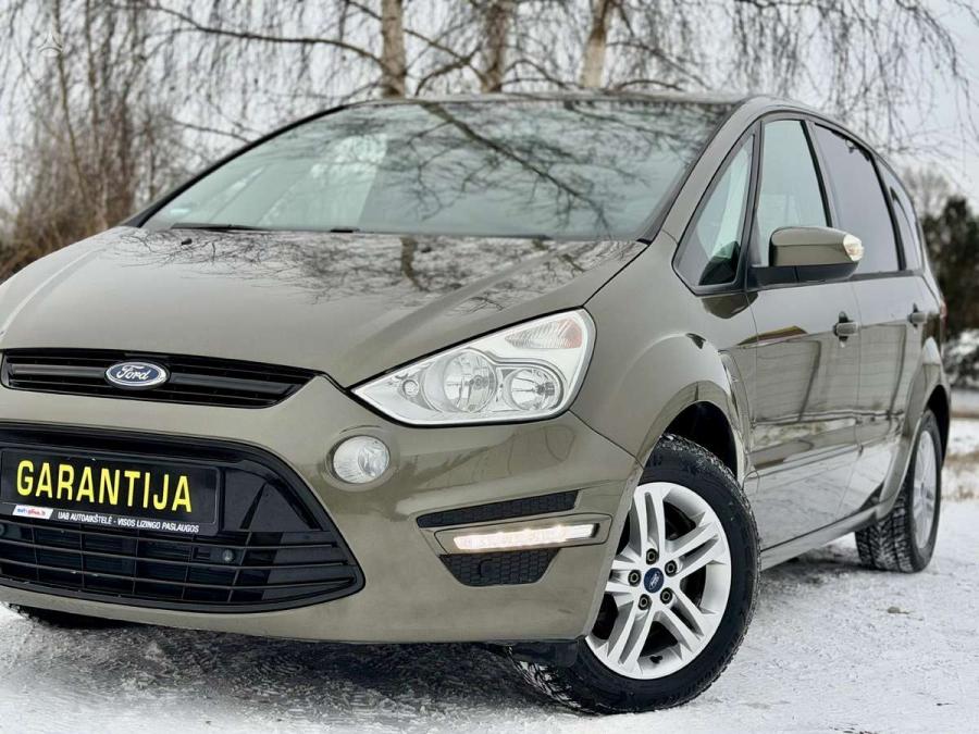 Green Ford S-Max 2013 in Siauliai, with an engine capacity of 2.00 L and mileage of 290 thousand km for 7450 €, photo 14 on AUTOMOTO.COM.LV