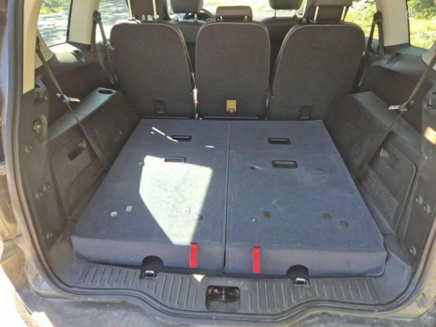 Zaļš Ford S-Max 2013 Viļņa, ar dzinēja tilpumu 1.60 L un nobraukumu 289 tūkst. km par 5200 €, foto 13 vietnē AUTOMOTO.COM.LV