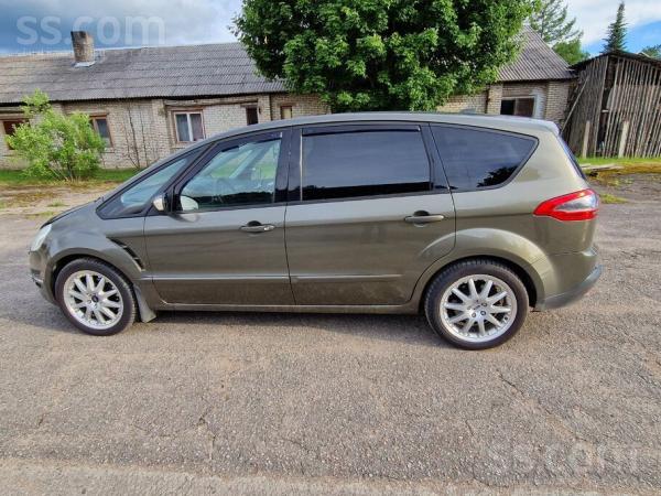 Zaļš Ford S-Max 2014 Kuldīga, ar dzinēja tilpumu 2.00 L un nobraukumu 234 tūkst. km par 7100 €, foto 1 vietnē AUTOMOTO.COM.LV