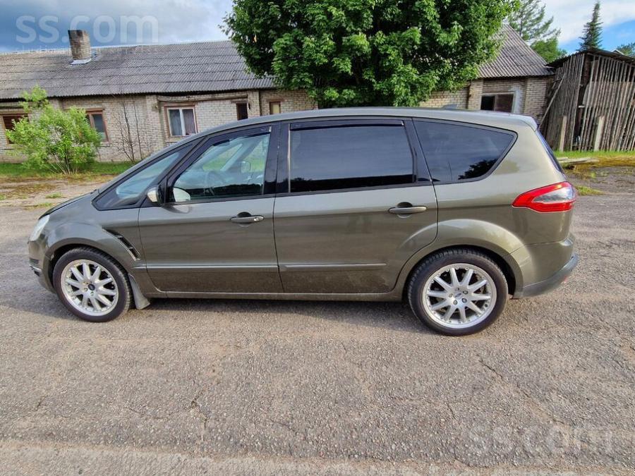 Zaļš Ford S-Max 2014 Kuldīga, ar dzinēja tilpumu 2.00 L un nobraukumu 234 tūkst. km par 7100 €, foto 1 vietnē AUTOMOTO.COM.LV