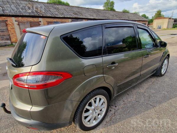 Zaļš Ford S-Max 2014 Kuldīga, ar dzinēja tilpumu 2.00 L un nobraukumu 234 tūkst. km par 7100 €, foto 3 vietnē AUTOMOTO.COM.LV