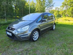 Green Ford S-Max 2014 in Kuldiga, with an engine capacity of 2.00 L and mileage of 234 thousand km for 6990 €, photo  on AUTOMOTO.COM.LV