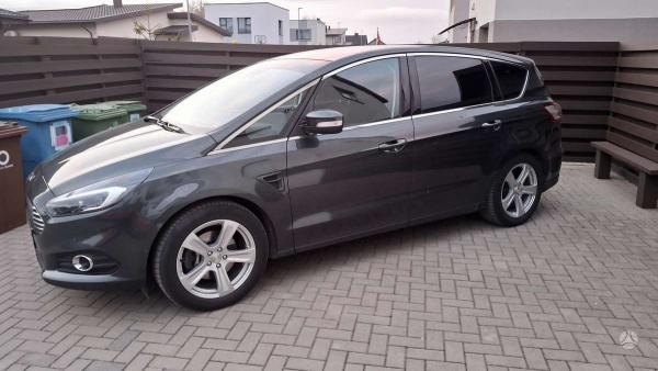 Zaļš Ford S-Max 2017 Kauņa, ar dzinēja tilpumu 2.00 L un nobraukumu 253 tūkst. km par 10000 €, foto 4 vietnē AUTOMOTO.COM.LV