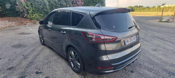 Green Ford S-Max 2023 in Taurage, with an engine capacity of 2.50 L and mileage of 183 thousand km for 10900 €, photo 9 on AUTOMOTO.COM.LV
