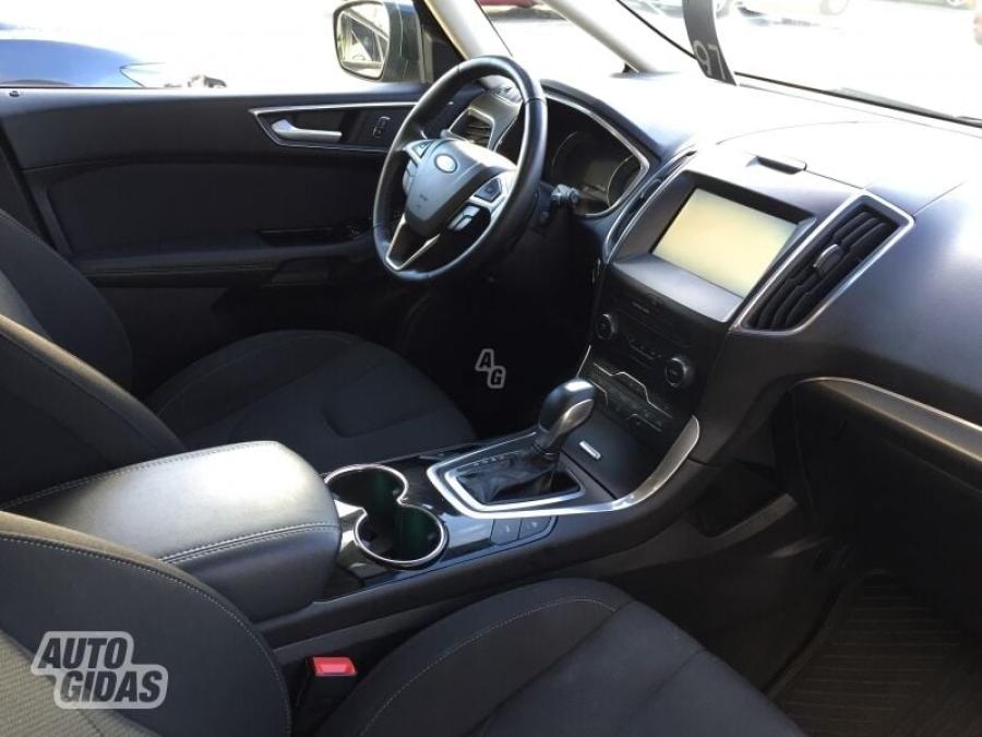 Green Ford S-Max 2016 in Kaunas, with an engine capacity of 2.00 L and mileage of 173 thousand km for 9800 €, photo 10 on AUTOMOTO.COM.LV