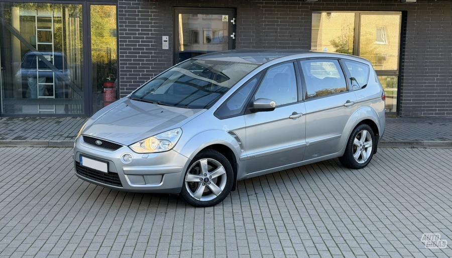 Pelēks Ford S-Max 2008 Viļņa, ar dzinēja tilpumu 2.50 L un nobraukumu 356 tūkst. km par 1399 €, foto 1 vietnē AUTOMOTO.COM.LV