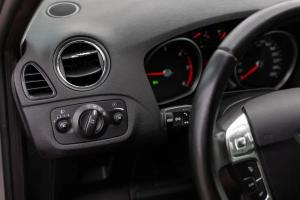 Pelēks Ford S-Max 2009 Rīga, ar dzinēja tilpumu 2.00 L un nobraukumu 259 tūkst. km par 4495 €, foto 19 vietnē AUTOMOTO.COM.LV