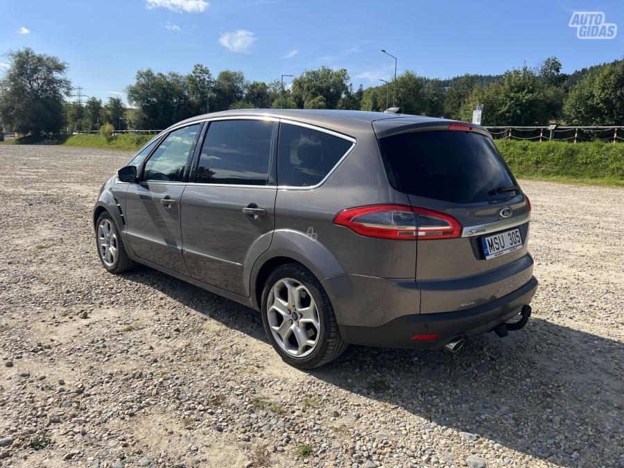 Grey Ford S-Max 2011 in Kaunas, with an engine capacity of 2.00 L and mileage of 198 thousand km for 5300 €, photo 3 on AUTOMOTO.COM.LV