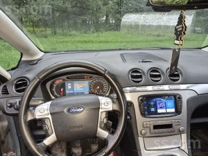 Grey Ford S-Max 2008 in Liepaja, with an engine capacity of 1.80 L and mileage of 367 thousand km for 1850 €, photo 5 on AUTOMOTO.COM.LV