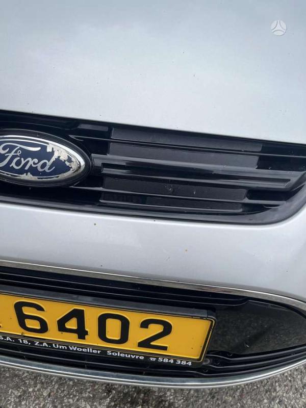 Grey Ford S-Max 2011 in Kaunas, with an engine capacity of 2.00 L and mileage of 270 thousand km for 4700 €, photo 9 on AUTOMOTO.COM.LV