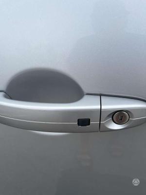 Grey Ford S-Max 2011 in Kaunas, with an engine capacity of 2.00 L and mileage of 270 thousand km for 4700 €, photo 17 on AUTOMOTO.COM.LV