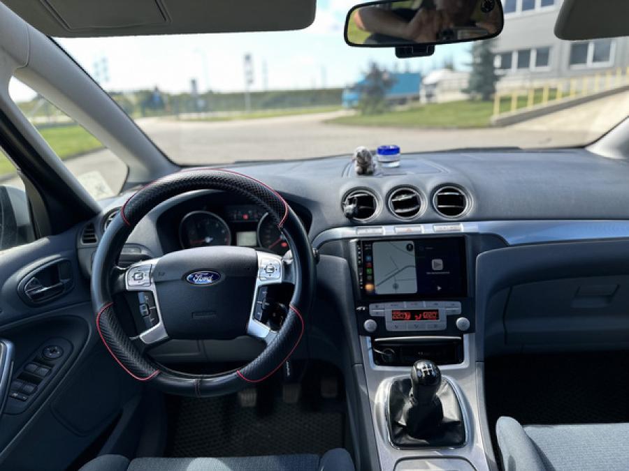 Pelēks Ford S-Max 2007 Tallina, ar dzinēja tilpumu 2.00 L un nobraukumu 176 tūkst. km par 4200 €, foto 4 vietnē AUTOMOTO.COM.LV