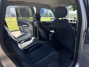 Pelēks Ford S-Max 2007 Tallina, ar dzinēja tilpumu 2.00 L un nobraukumu 176 tūkst. km par 4200 €, foto 12 vietnē AUTOMOTO.COM.LV