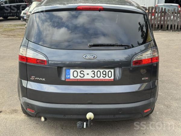 Pelēks Ford S-Max 2008 Rīga, ar dzinēja tilpumu 2.00 L un nobraukumu 227 tūkst. km par 4850 €, foto 5 vietnē AUTOMOTO.COM.LV