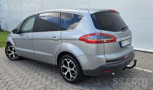 Grey Ford S-Max 2011 in Riga, with an engine capacity of 2.00 L and mileage of 293 thousand km for 3950 €, photo 4 on AUTOMOTO.COM.LV