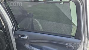 Grey Ford S-Max 2011 in Riga, with an engine capacity of 2.00 L and mileage of 293 thousand km for 3950 €, photo 18 on AUTOMOTO.COM.LV