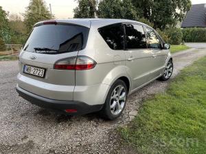 Grey Ford S-Max 2006 in Ogre, with an engine capacity of 2.00 L and mileage of 288 thousand km for 2150 €, photo 6 on AUTOMOTO.COM.LV