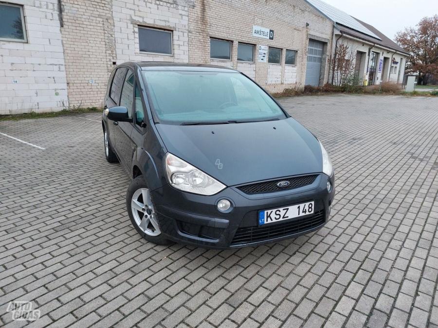 Grey Ford S-Max 2006 in Siauliai, with an engine capacity of 1.80 L and mileage of 342 thousand km for 2350 €, photo 4 on AUTOMOTO.COM.LV