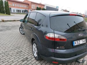 Grey Ford S-Max 2006 in Siauliai, with an engine capacity of 1.80 L and mileage of 342 thousand km for 2350 €, photo 7 on AUTOMOTO.COM.LV