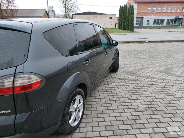 Pelēks Ford S-Max 2006 Šauļi, ar dzinēja tilpumu 1.80 L un nobraukumu 342 tūkst. km par 2350 €, foto 8 vietnē AUTOMOTO.COM.LV