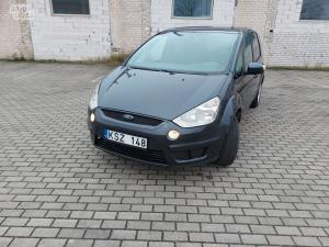 Grey Ford S-Max 2006 in Siauliai, with an engine capacity of 1.80 L and mileage of 342 thousand km for 2350 €, photo 13 on AUTOMOTO.COM.LV