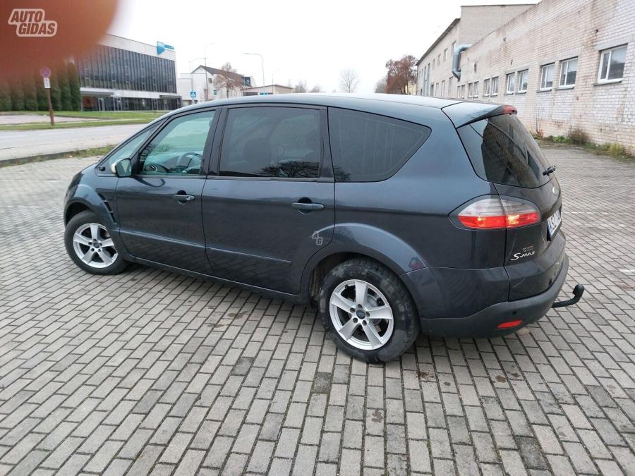 Grey Ford S-Max 2006 in Siauliai, with an engine capacity of 1.80 L and mileage of 342 thousand km for 2350 €, photo 16 on AUTOMOTO.COM.LV