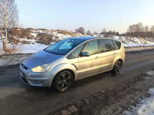 Grey Ford S-Max 2006 in Siauliai, with an engine capacity of 1.80 L and mileage of 233 thousand km for 1450 €, photo 4 on AUTOMOTO.COM.LV