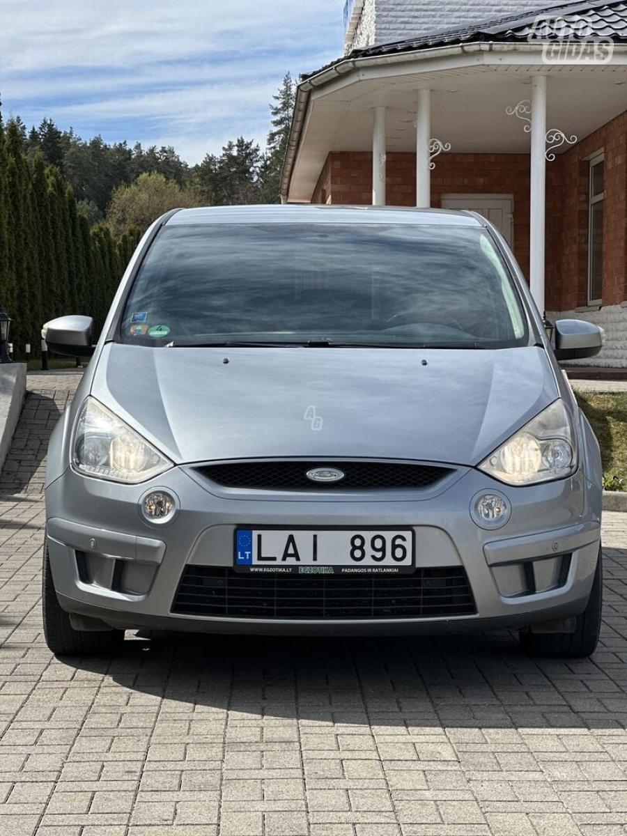 Pelēks Ford S-Max 2006 Viļņa, ar dzinēja tilpumu 1.80 L un nobraukumu 244 tūkst. km par 1950 €, foto 5 vietnē AUTOMOTO.COM.LV