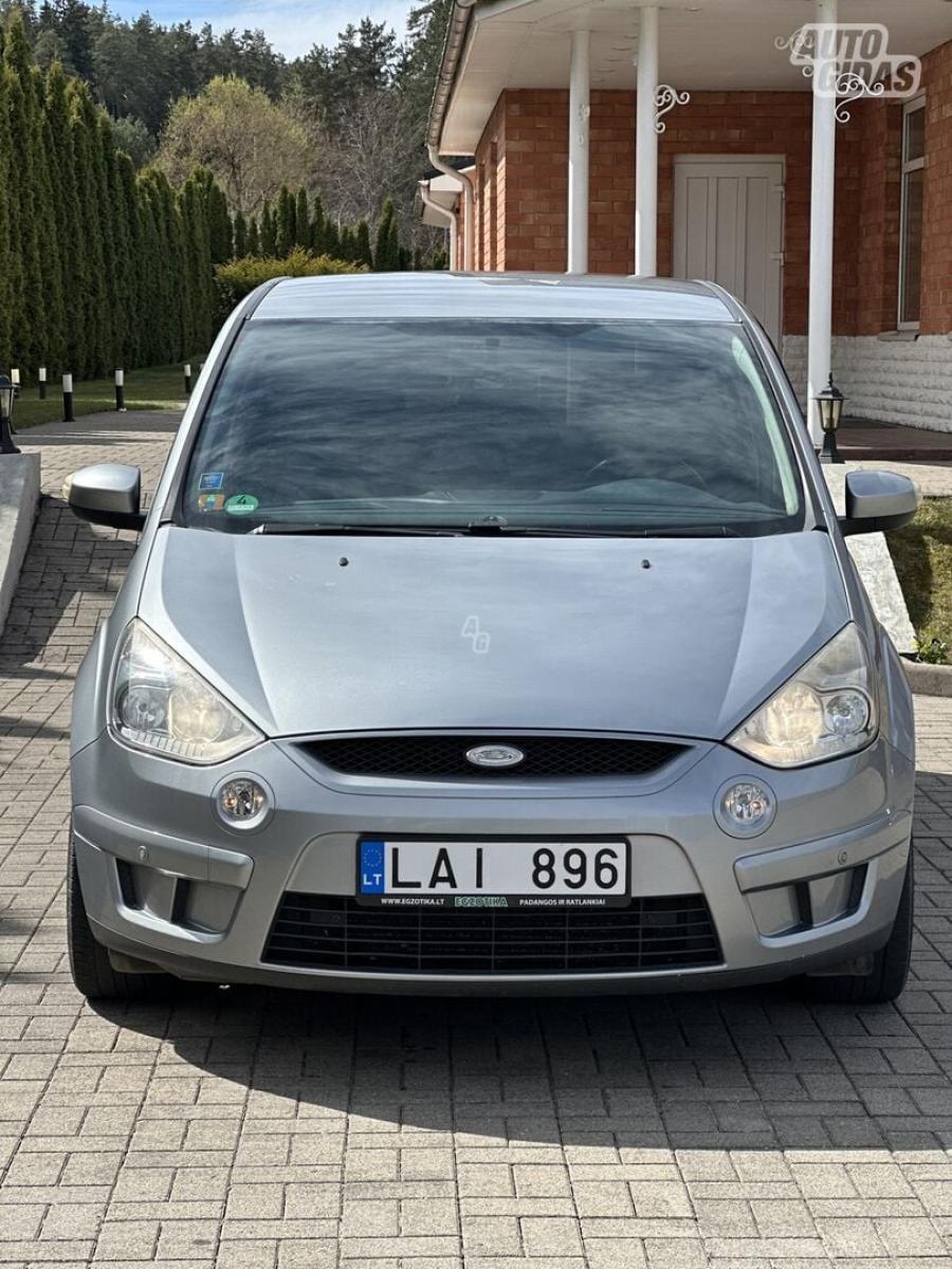 Pelēks Ford S-Max 2006 Viļņa, ar dzinēja tilpumu 1.80 L un nobraukumu 244 tūkst. km par 1950 €, foto 34 vietnē AUTOMOTO.COM.LV