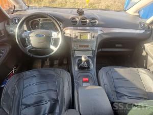 Pelēks Ford S-Max 2006 Talsi, ar dzinēja tilpumu 2.00 L un nobraukumu 400 tūkst. km par 1200 €, foto 6 vietnē AUTOMOTO.COM.LV