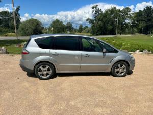 Grey Ford S-Max 2006 in Vilnius, with an engine capacity of 2.00 L and mileage of 359 thousand km for 2300 €, photo 4 on AUTOMOTO.COM.LV