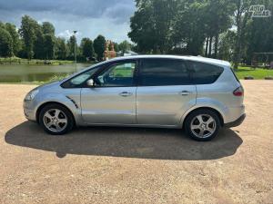 Grey Ford S-Max 2006 in Vilnius, with an engine capacity of 2.00 L and mileage of 359 thousand km for 2300 €, photo 5 on AUTOMOTO.COM.LV