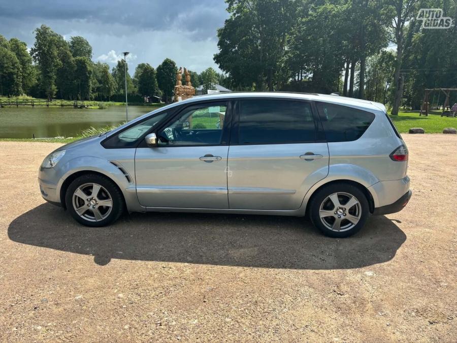 Grey Ford S-Max 2006 in Vilnius, with an engine capacity of 2.00 L and mileage of 359 thousand km for 2300 €, photo 5 on AUTOMOTO.COM.LV