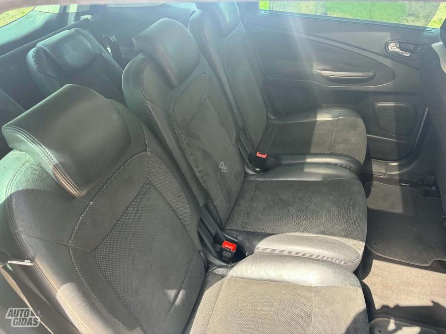 Grey Ford S-Max 2006 in Vilnius, with an engine capacity of 2.00 L and mileage of 359 thousand km for 2300 €, photo 9 on AUTOMOTO.COM.LV