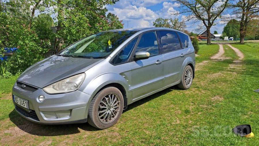 Pelēks Ford S-Max 2006 Valka, ar dzinēja tilpumu 2.00 L un nobraukumu 0 tūkst. km par 800 €, foto 1 vietnē AUTOMOTO.COM.LV