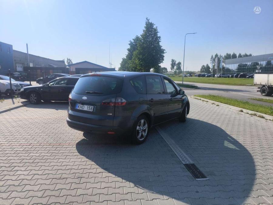 Grey Ford S-Max 2006 in Siauliai, with an engine capacity of 2.00 L and mileage of 358 thousand km for 2000 €, photo 6 on AUTOMOTO.COM.LV