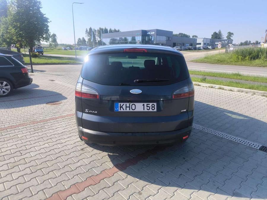 Grey Ford S-Max 2006 in Siauliai, with an engine capacity of 2.00 L and mileage of 358 thousand km for 2000 €, photo 7 on AUTOMOTO.COM.LV