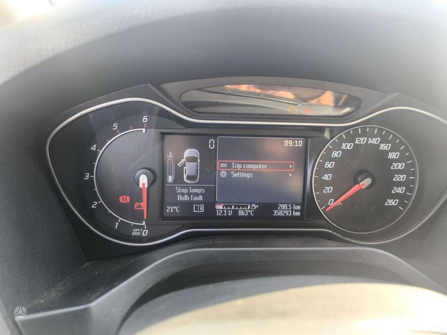 Grey Ford S-Max 2006 in Siauliai, with an engine capacity of 2.00 L and mileage of 358 thousand km for 2000 €, photo 10 on AUTOMOTO.COM.LV