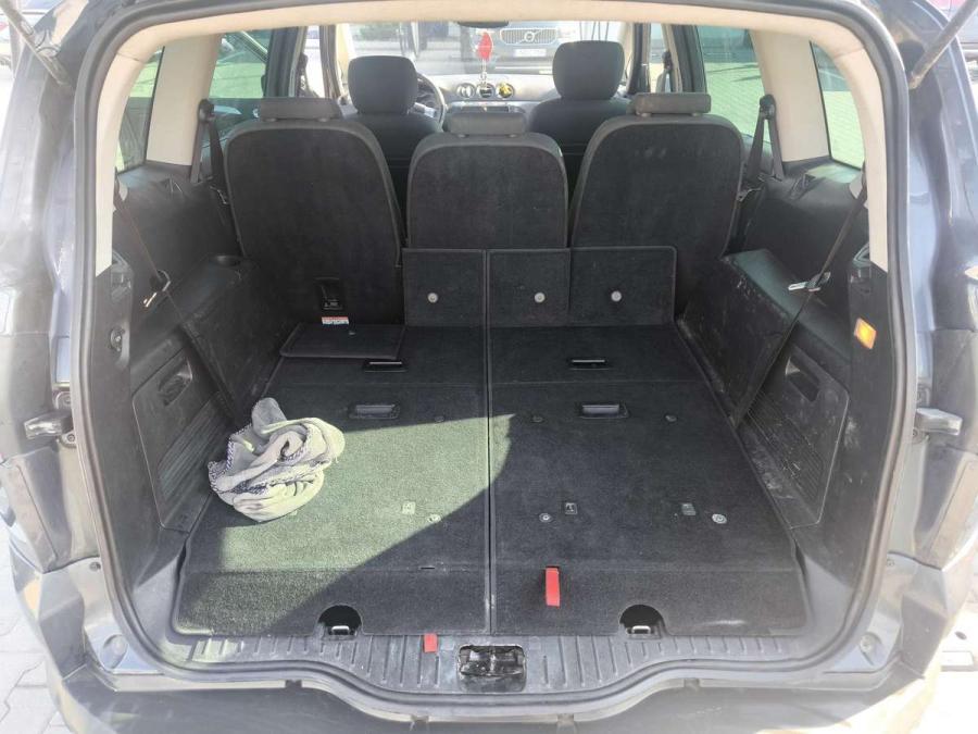 Grey Ford S-Max 2006 in Siauliai, with an engine capacity of 2.00 L and mileage of 358 thousand km for 2000 €, photo 15 on AUTOMOTO.COM.LV