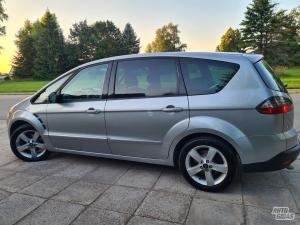 Grey Ford S-Max 2006 in Klaipeda, with an engine capacity of 1.80 L and mileage of 260 thousand km for 2499 €, photo 5 on AUTOMOTO.COM.LV