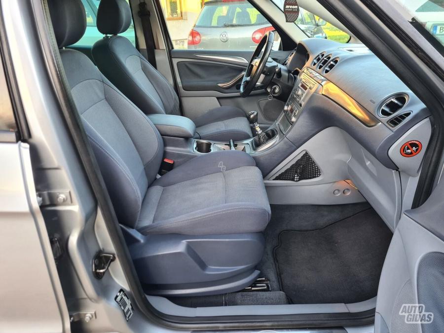 Grey Ford S-Max 2006 in Klaipeda, with an engine capacity of 1.80 L and mileage of 260 thousand km for 2499 €, photo 11 on AUTOMOTO.COM.LV
