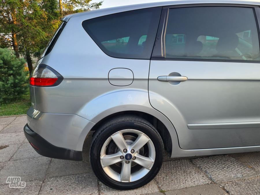 Grey Ford S-Max 2006 in Klaipeda, with an engine capacity of 1.80 L and mileage of 260 thousand km for 2499 €, photo 32 on AUTOMOTO.COM.LV