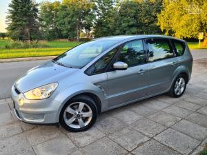 Grey Ford S-Max 2006 in Silute, with an engine capacity of 1.80 L and mileage of 260 thousand km for 2499 €, photo 6 on AUTOMOTO.COM.LV
